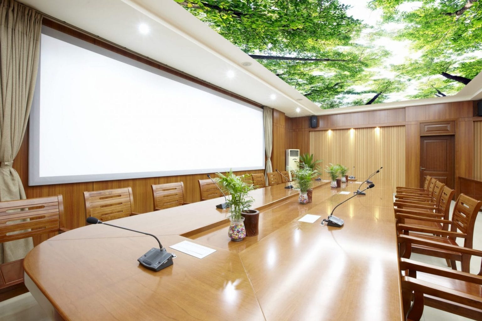 Backlit Ceilings & Walls - Illuminated Designs | LAQFOIL